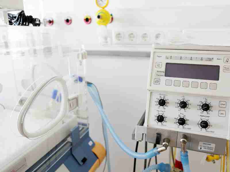 How To Become A NICU Nurse? - Become Nurse